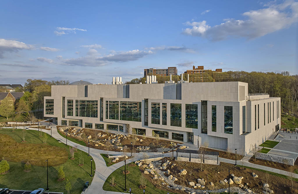 van Zelm EngineersUNIVERSITY OF CONNECTICUT STEM Research Center ...